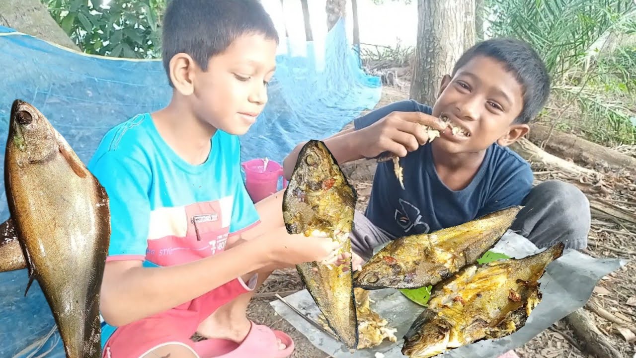 Amazing Village Pond Side Chital Fishing and Fish Fry & Fish Etting ...