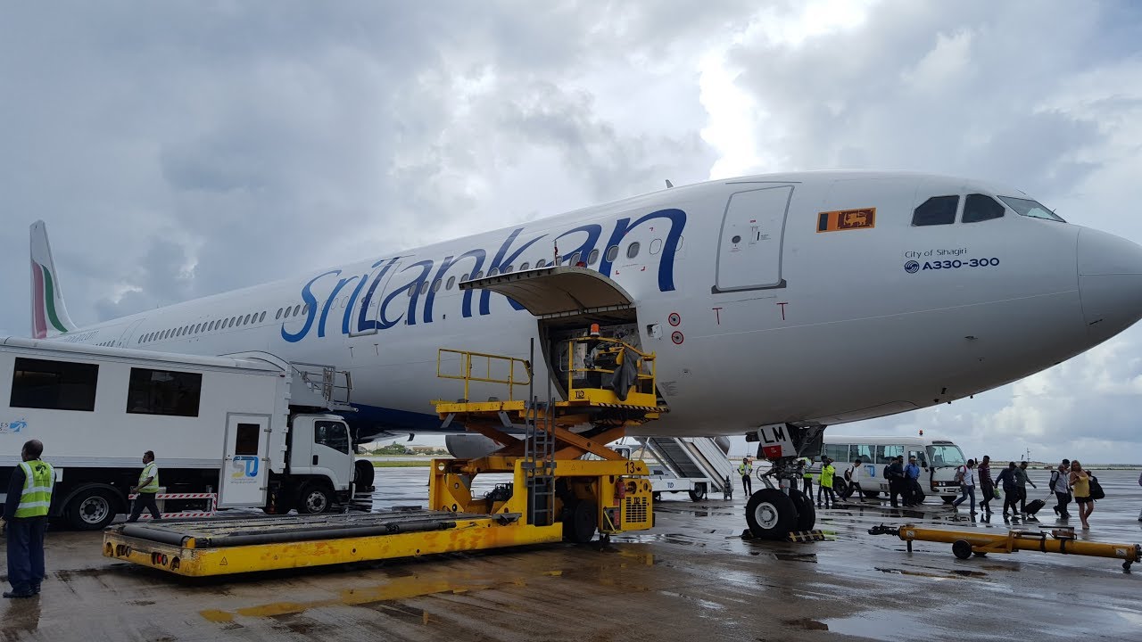 SriLankan Airlines | Business Class | A330-300 | Colombo-Male | *Full ...