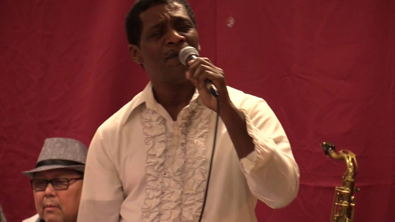 Variety Show 16 – George Daly - Green Green Grass of Home - YouTube