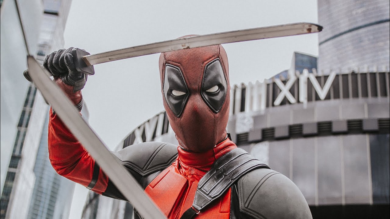 Crazy LIVE Stream Deadpool - YouTube