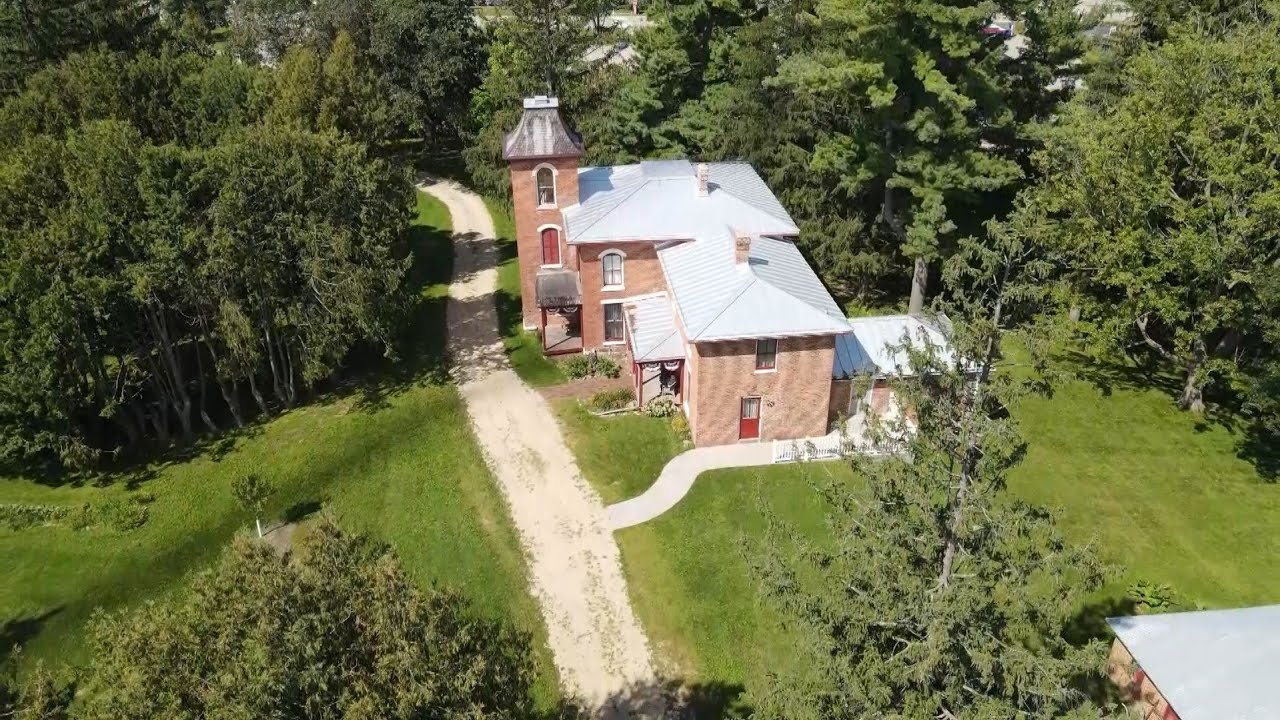 Historical Highlight: A.A. Arnold House - YouTube