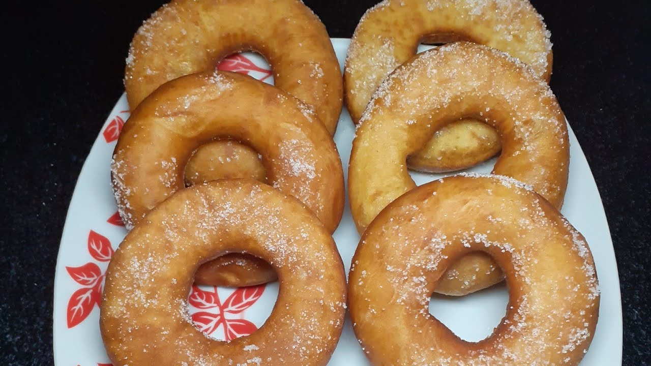 HOW TO MAKE homemade donoughts/sugar coated donoughts - YouTube