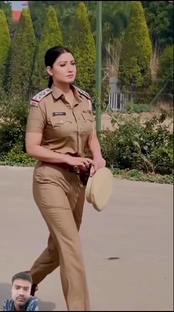 🚔 beautiful 😍 girl attitude status royal entry IPS officer lady Singham ...