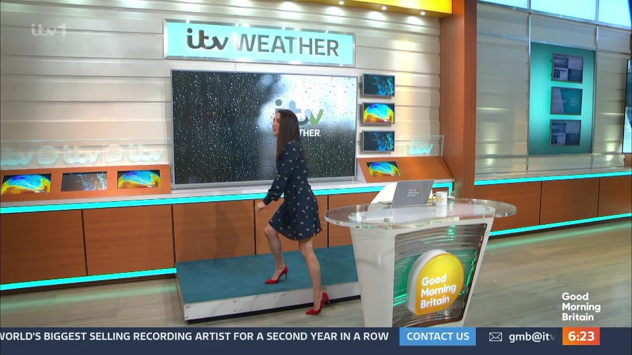 Laura Tobin - GMB Weather 22Feb2024 - YouTube