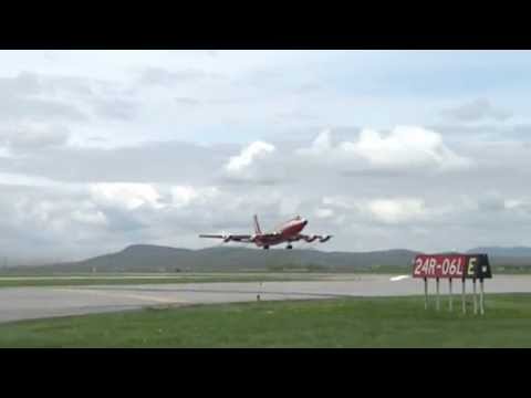 P&WC Boeing 720B "Red" Flying Test Bed last flight - YouTube
