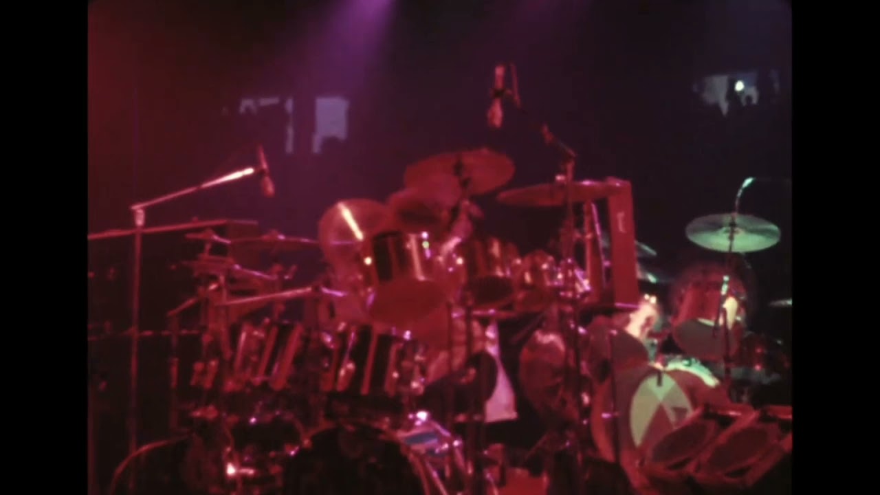 Rush Footage - Riverfront Coliseum, Cincinnati, Ohio 1977 - YouTube