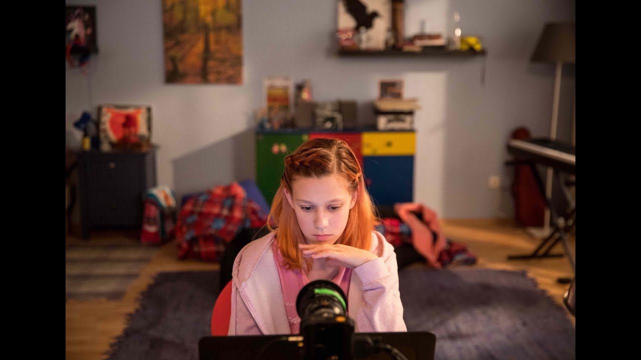 Gefangen im Netz - Trailer Deutsch - YouTube