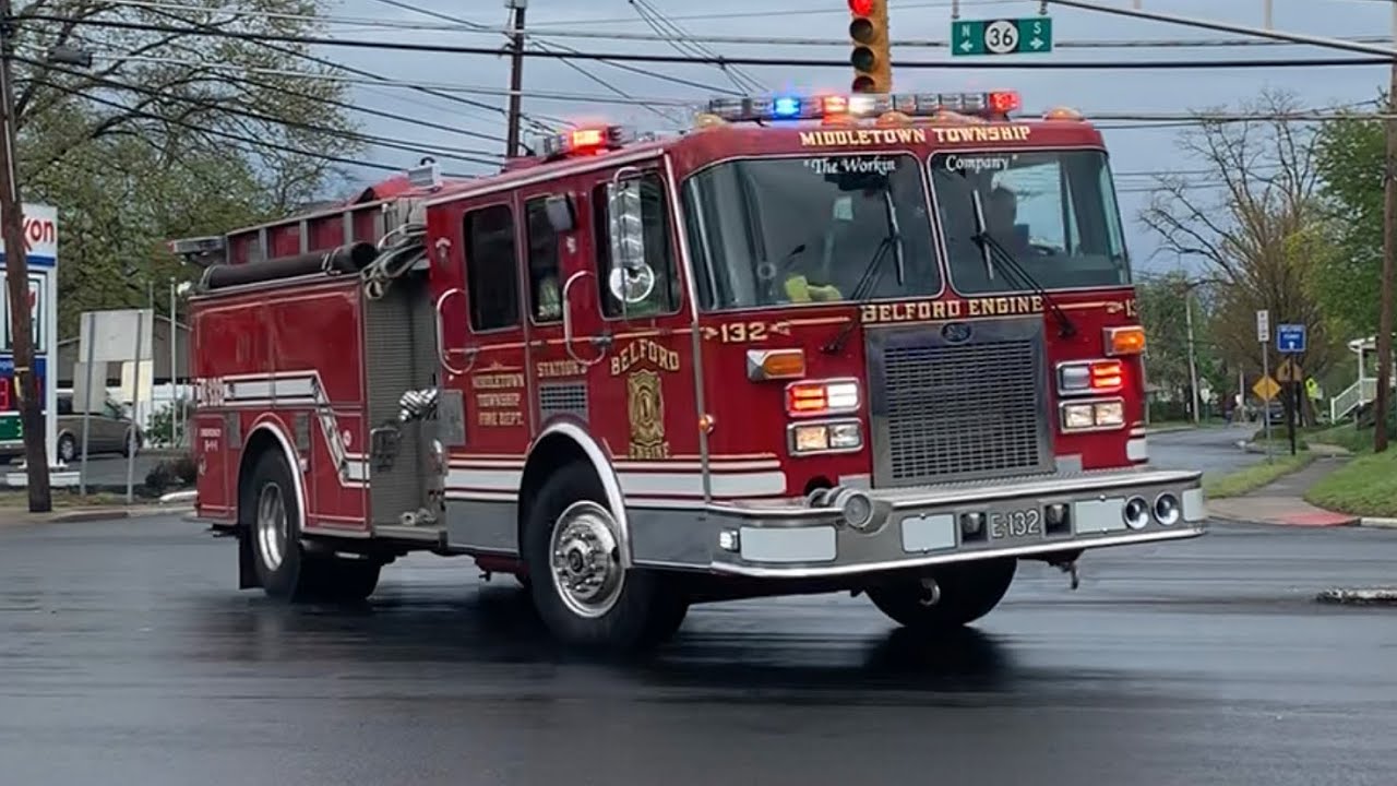 MTFD Engine 132 (31-3-75) Responding - YouTube