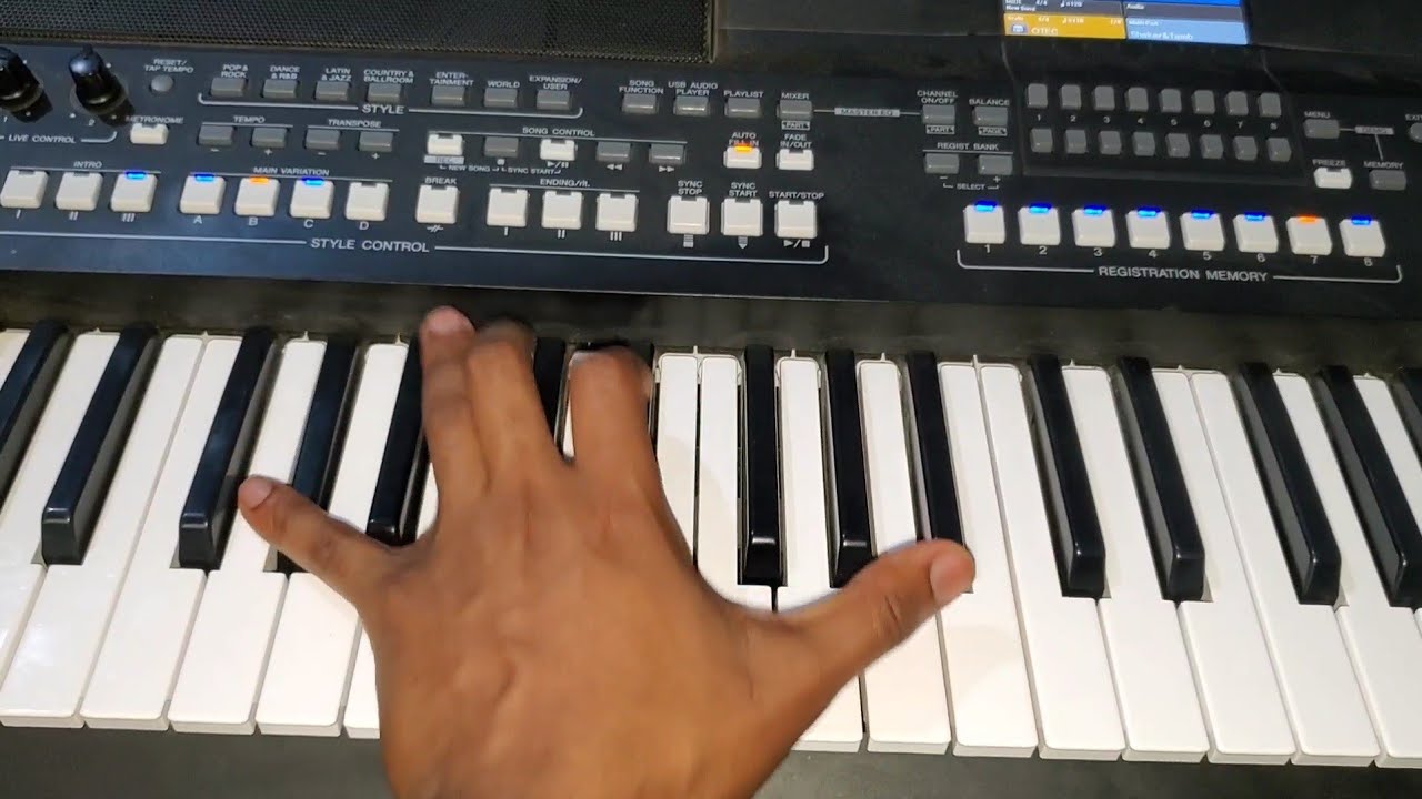 Bass Lesson That all Keyboardist Should Know For Playing Seben One Man ...