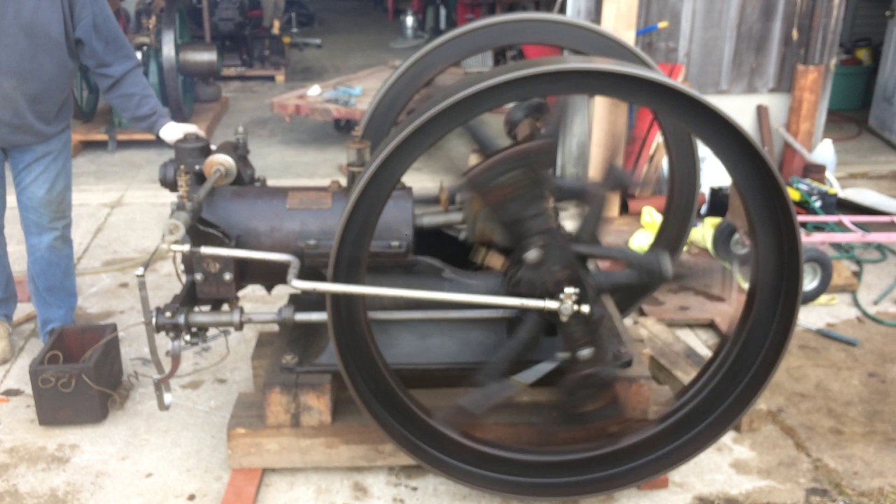 Lambert Engine - first run of 2017 - YouTube