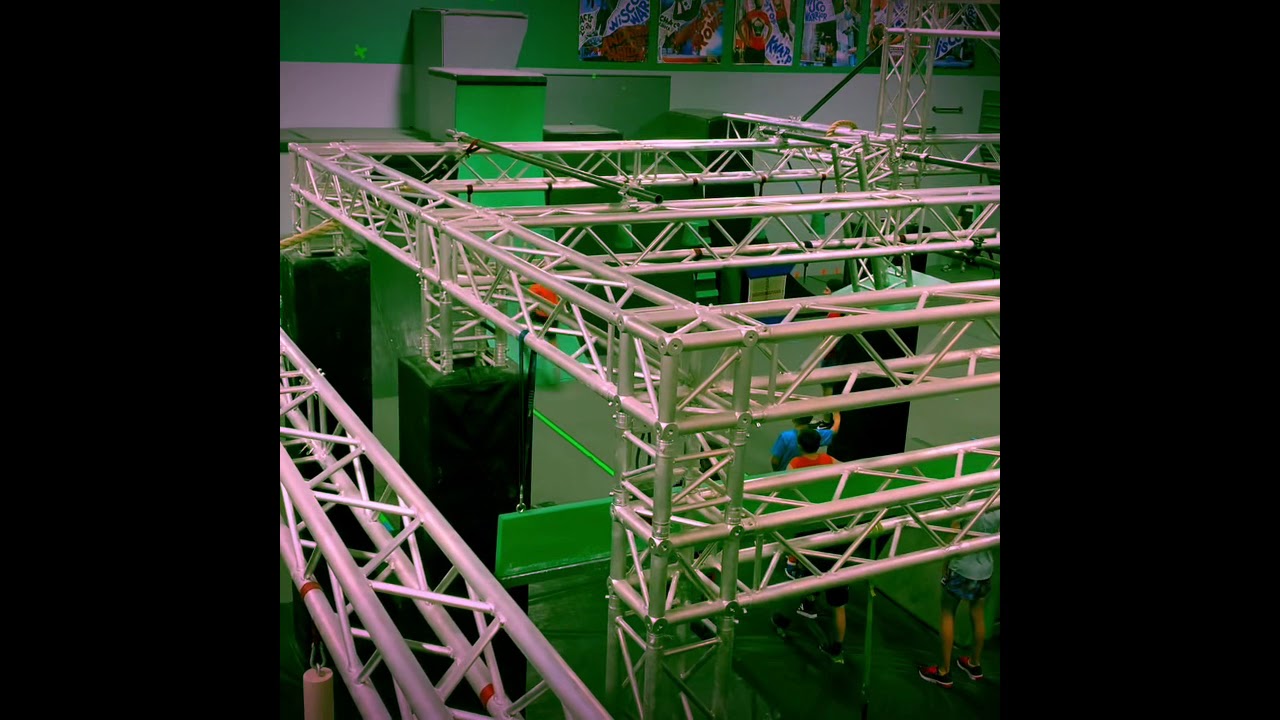 Warped Wall! - YouTube