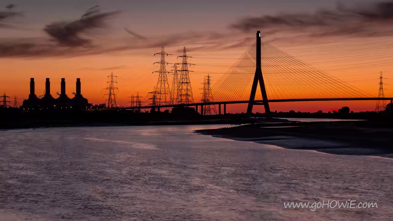 Time lapse dusk over the Flintshire suspension bridge, Deeside, North ...