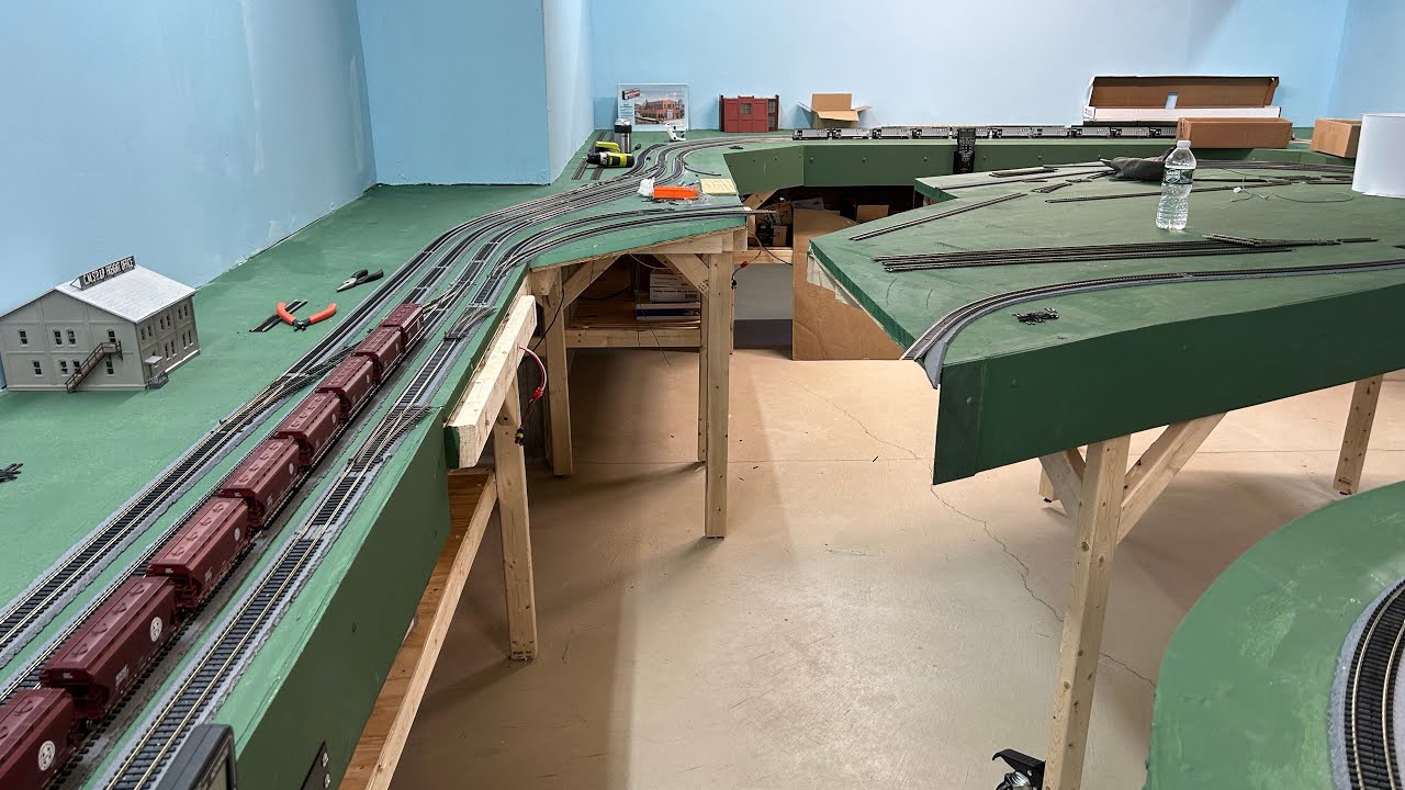 Iowa Southern Railroad S3E19 - Layout Update 2nd Peninsula. - YouTube
