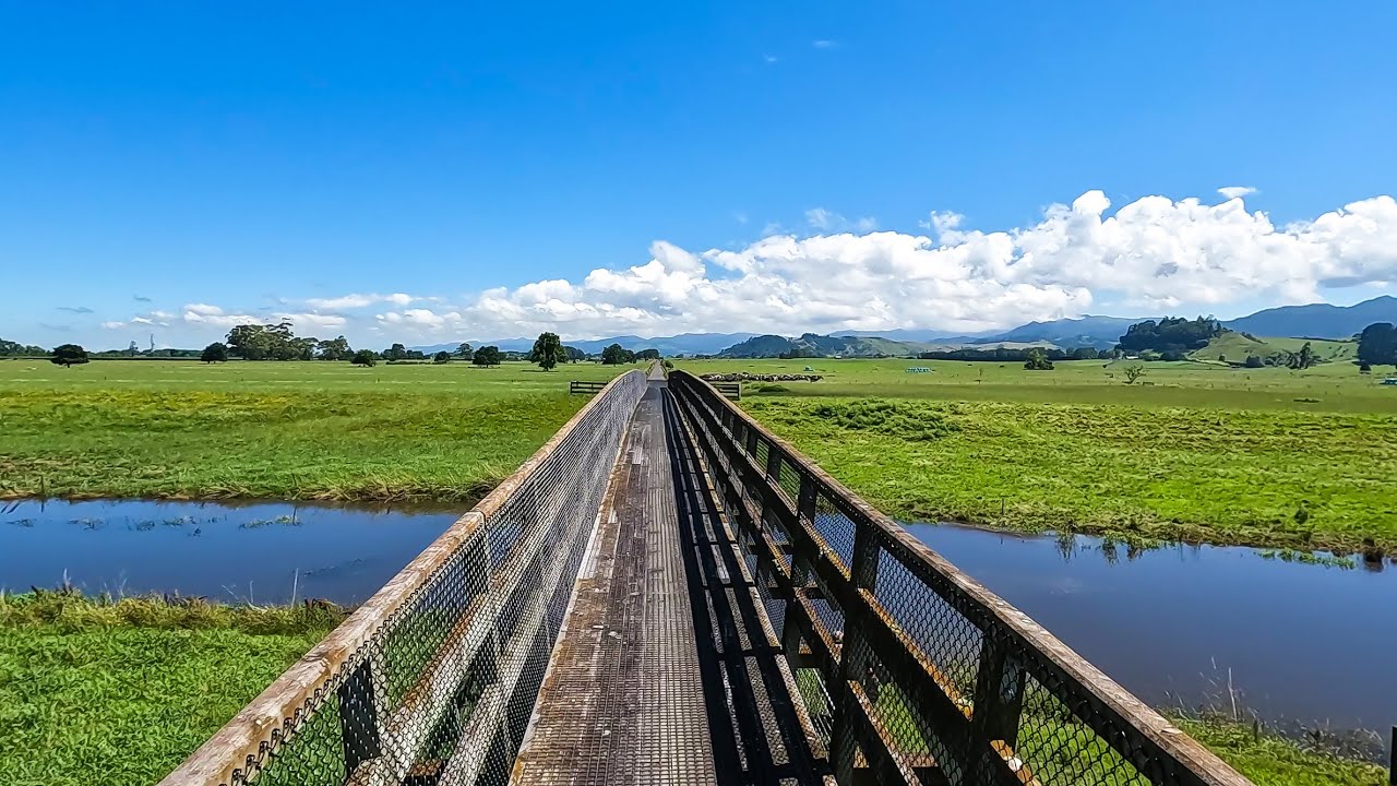 Hauraki Cycle Rail Trail Paeroa to Thames - YouTube