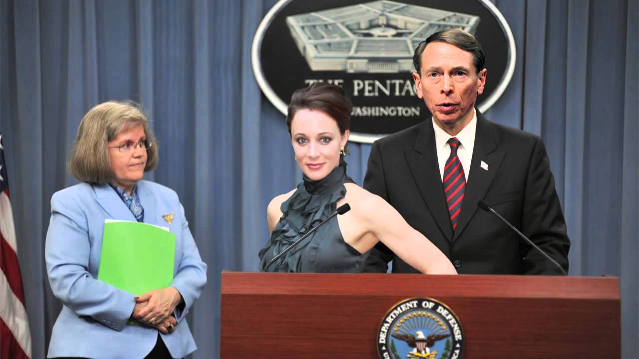 David Petraeus Paula Broadwell and Holly - YouTube