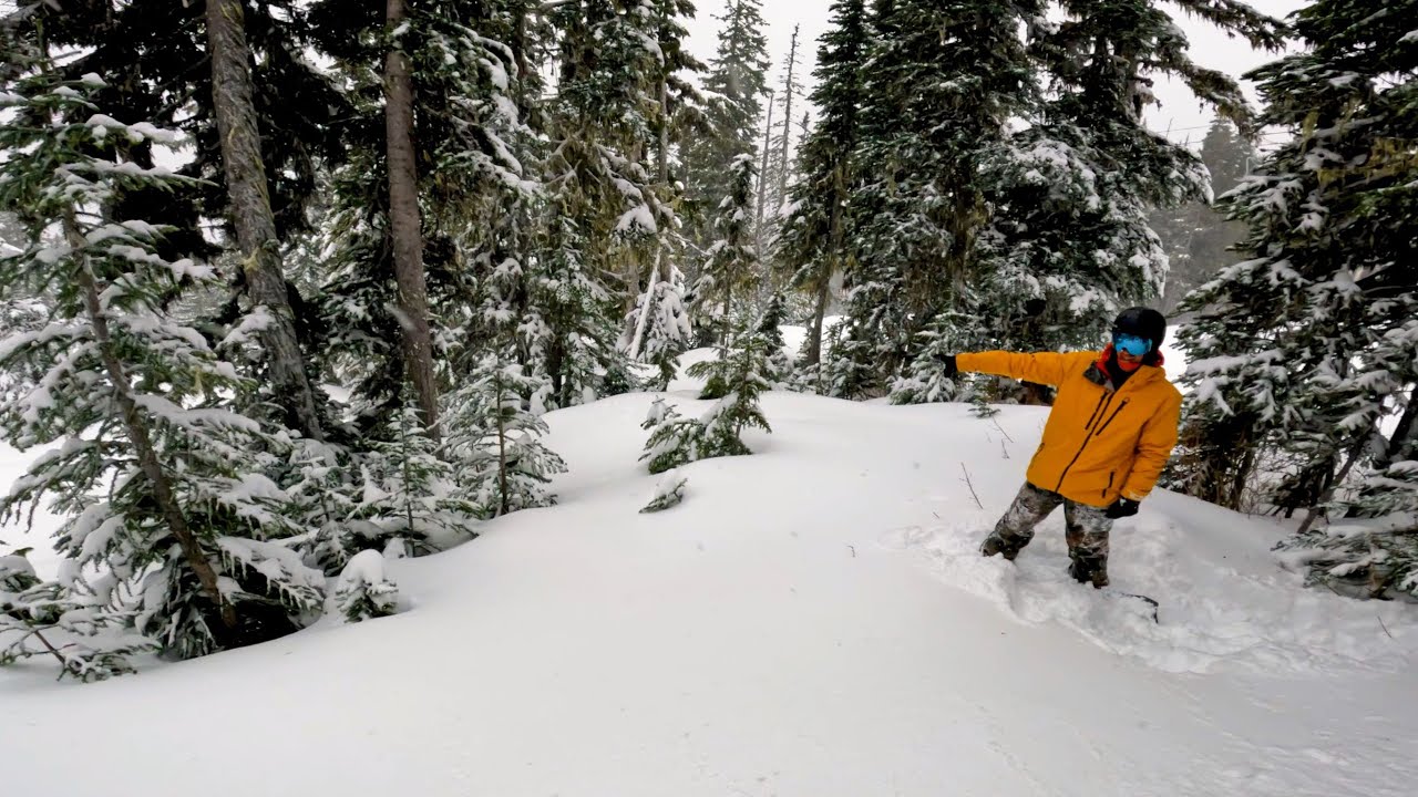 Storm Week is Here | Snowboarding in a Blizzard (40cm/ 16" Overnight ...