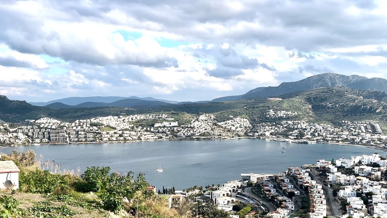 Bodrum da İstanbul Boğazı Gibi Manzaraya Diyecek Birşey Yok 😍 Gündoğan ...