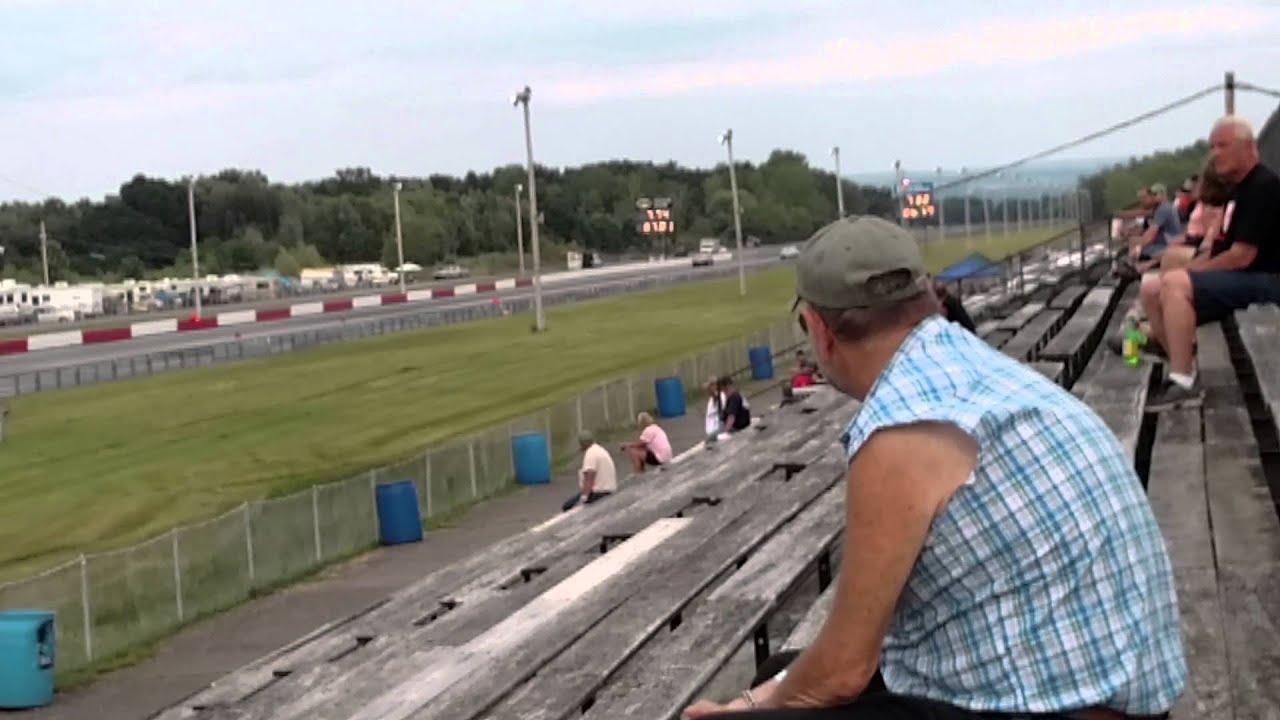 July 25 drags @ empire dragway - YouTube