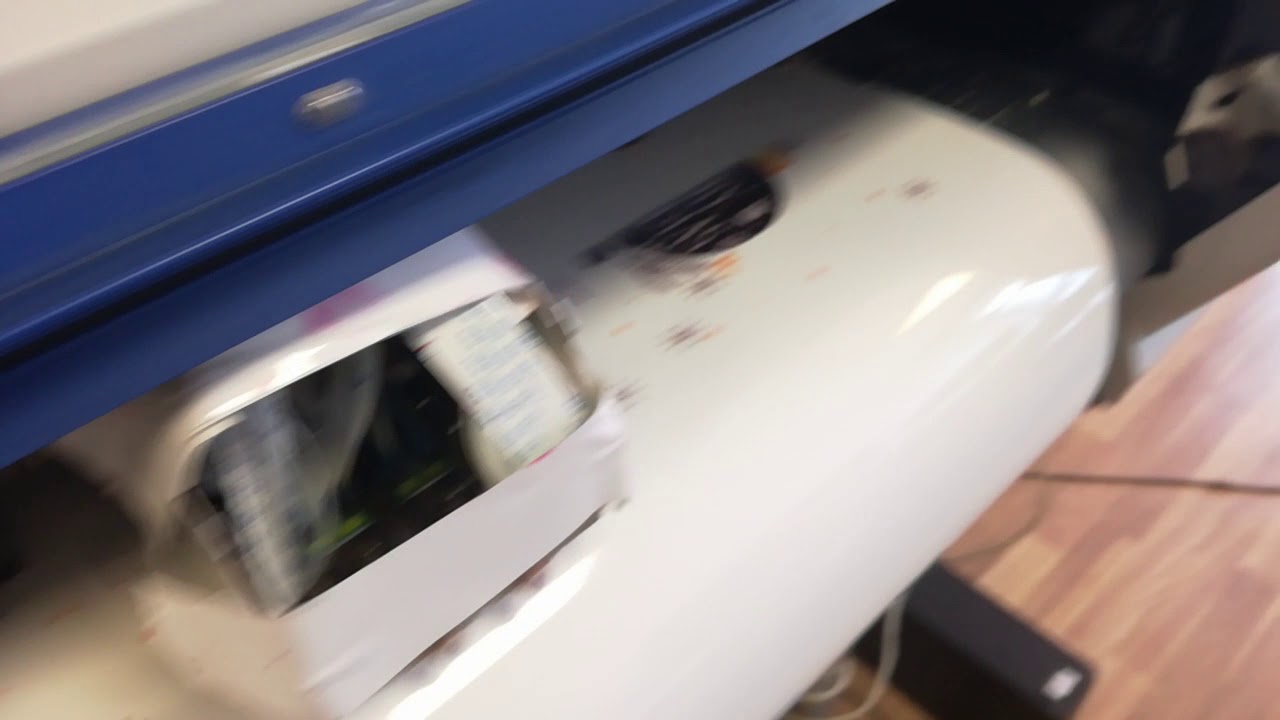 ROLAND SP 540V - YouTube