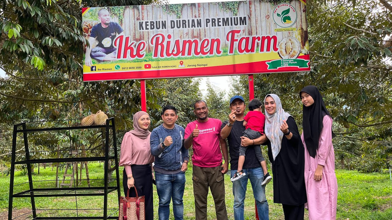 Penyanyi lagu viral “sms” ke farm kami - YouTube