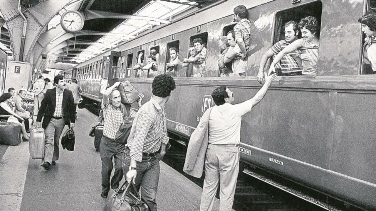 ΤΟ ΨΩΜΙ ΤΗΣ ΞΕΝΙΤΙΑΣ(Στέλιος Καζαντζίδης) Μάκης - YouTube