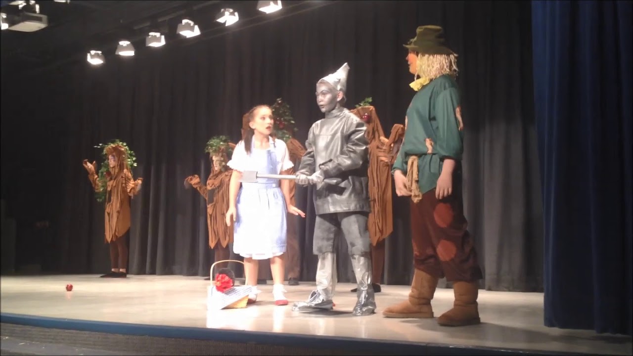 Wareham Middle School Drama Club presents 'The Wizard of Oz' - YouTube