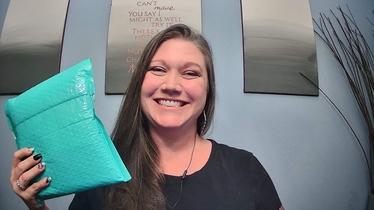 ASMR Blind bag makeup unboxing! - YouTube