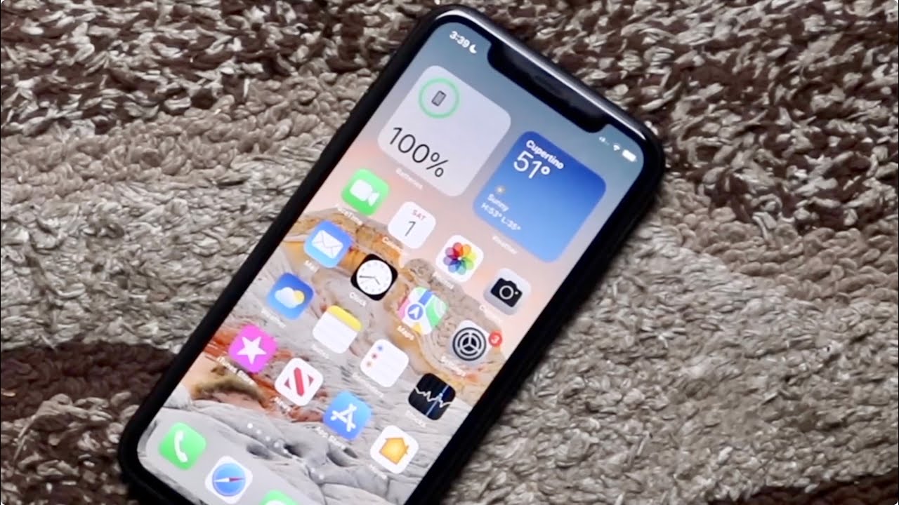 I Will Never Understand The iPhone XR - YouTube