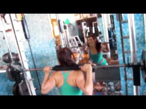 ENTRENANDO CON LULÚ-RUTINA DE GLÚTEOS-PARTE I