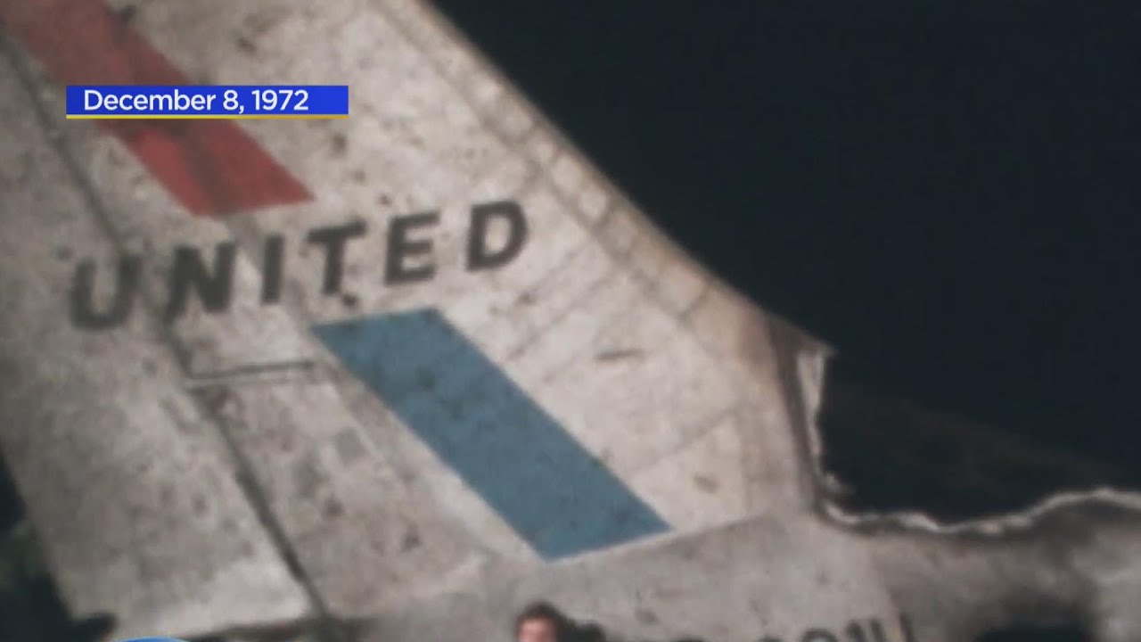 Thursday marks 50 years since United Flight 553 crash at Midway - YouTube