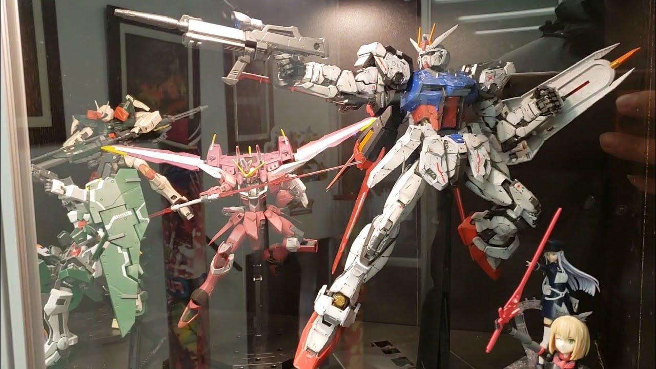 Picking Up Perfect Grade 00 Gundam Seven Sword And Perfect Grade Strike ...