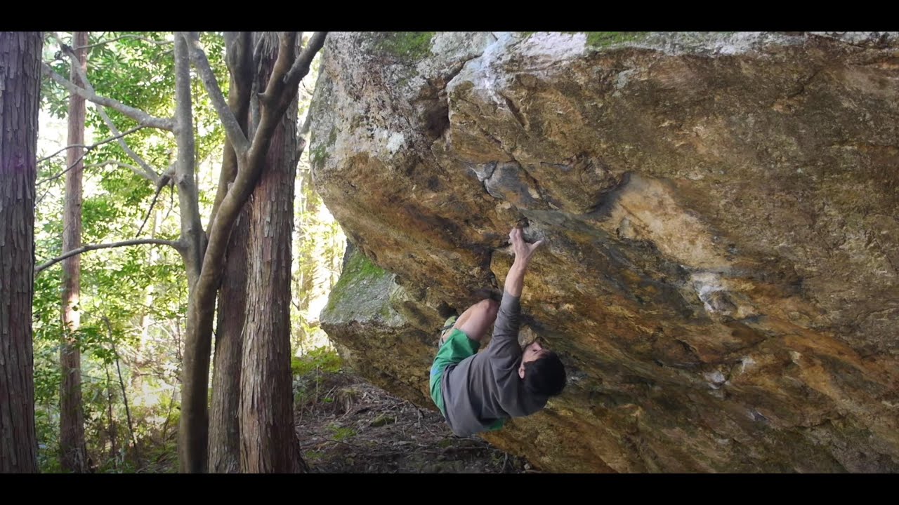 Toshi Takeuchi V15 First Ascents in Japan - YouTube