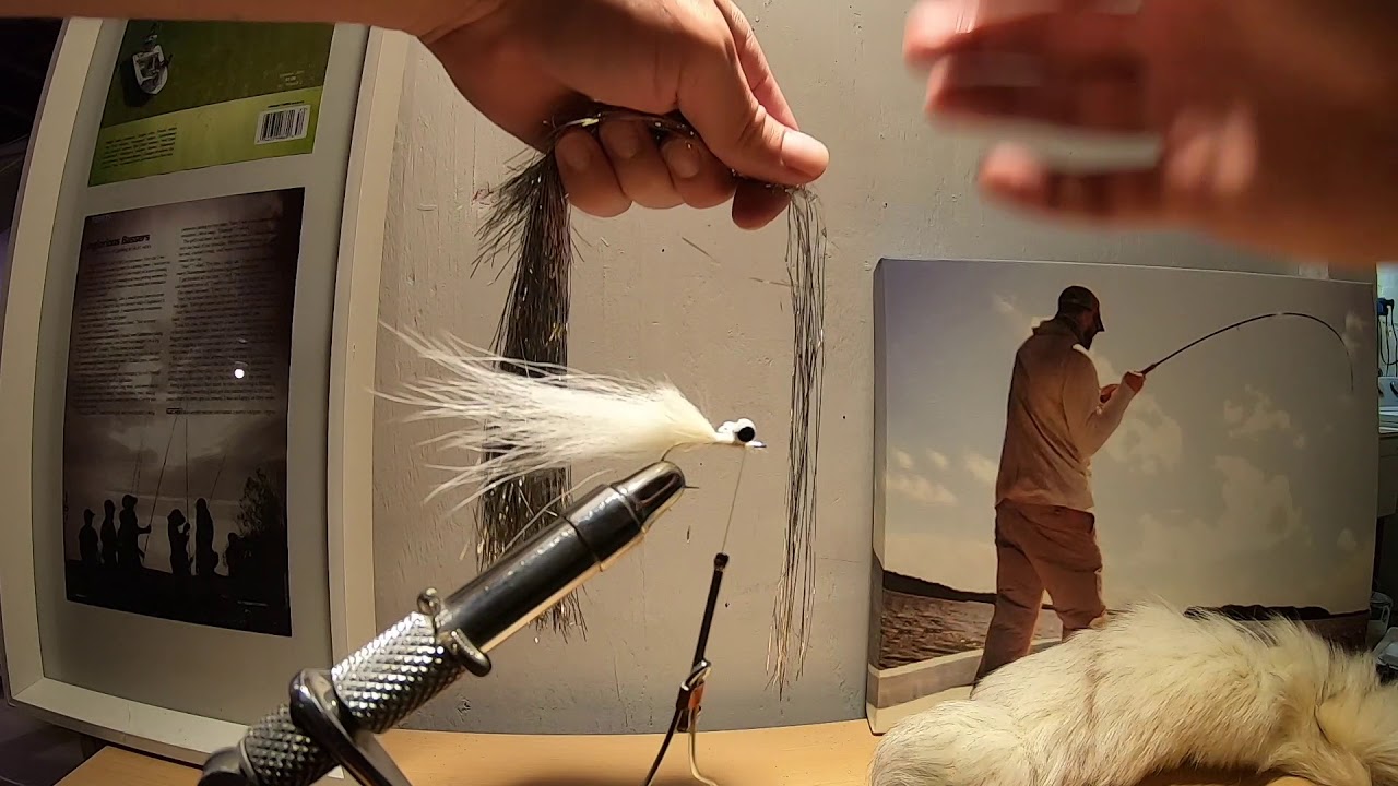 Silversides Fly - Cheap & Easy fly for Blue Fish - Fishing the ...