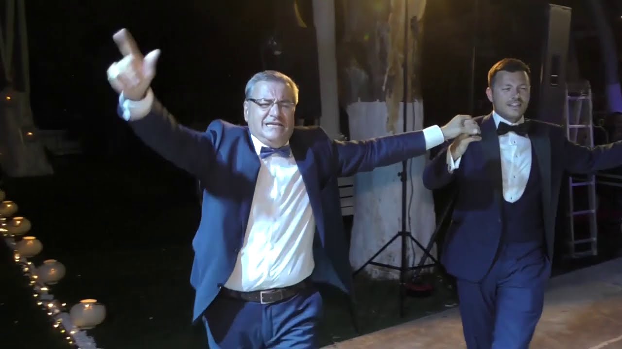 ΓΑΜΟΣ - Πατέρας γαμπρού & Πατέρας νύφης - Ελληνόπουλα από τη Γερμανία ...