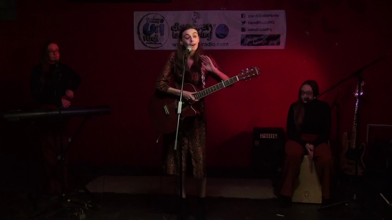 Laura Power Band - Live By The River - 06 12 18 - YouTube