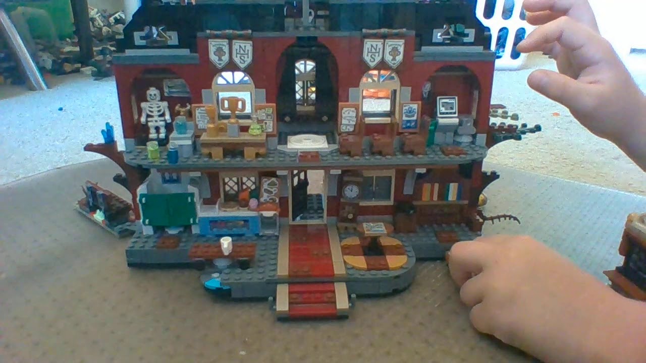 lego hidden side hanted high school - YouTube