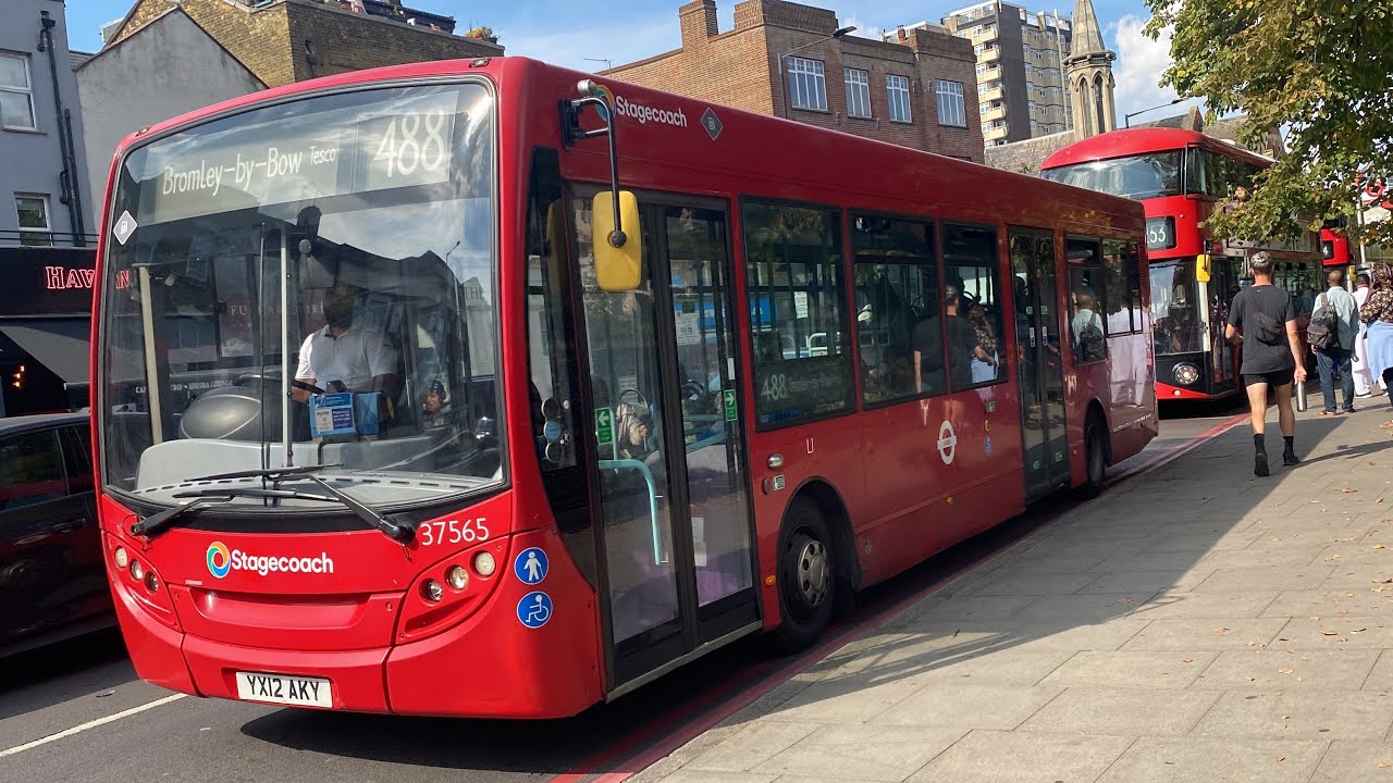 ADL Enviro200 Stagecoach London 37565 YX12 AKY Route 488 Bromley-by-Bow ...