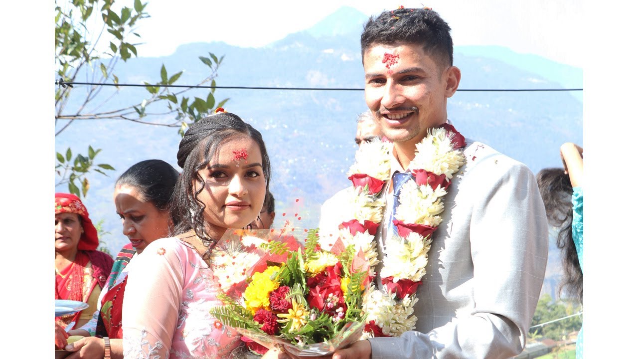 Engagement vlog video || gravity vlogs - YouTube