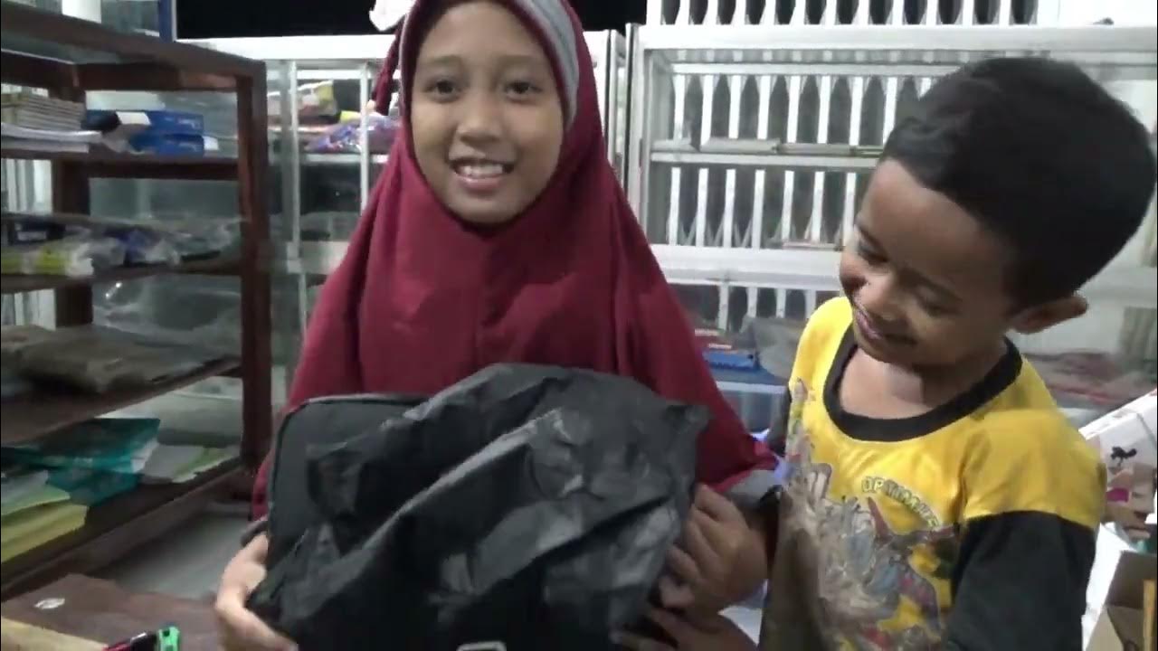 Kecil2 Jago Unboxing || Unboxing Tas Keren Cocok Untuk Camera - YouTube