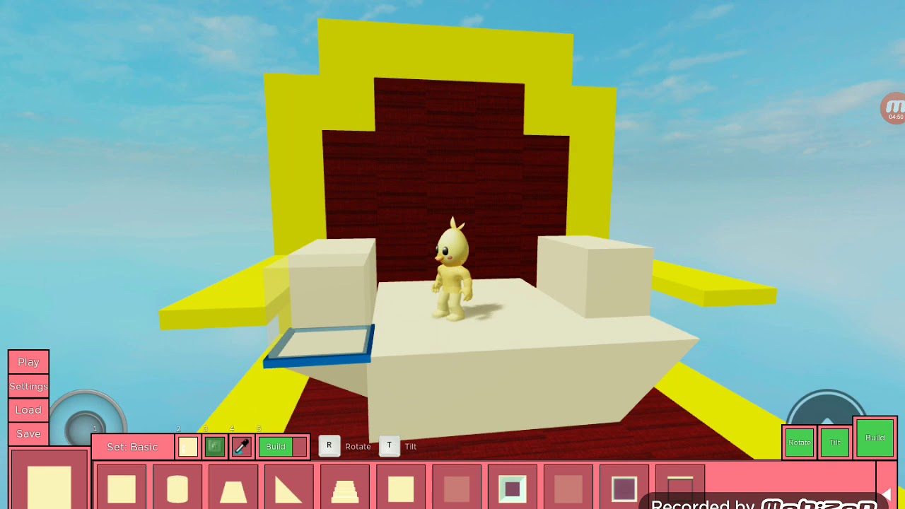 Building My profile Picture in piggy - YouTube
