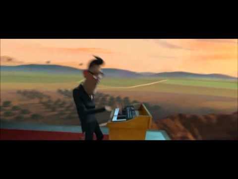 Monster vs aliens President plays axel f (crazy frog) - YouTube