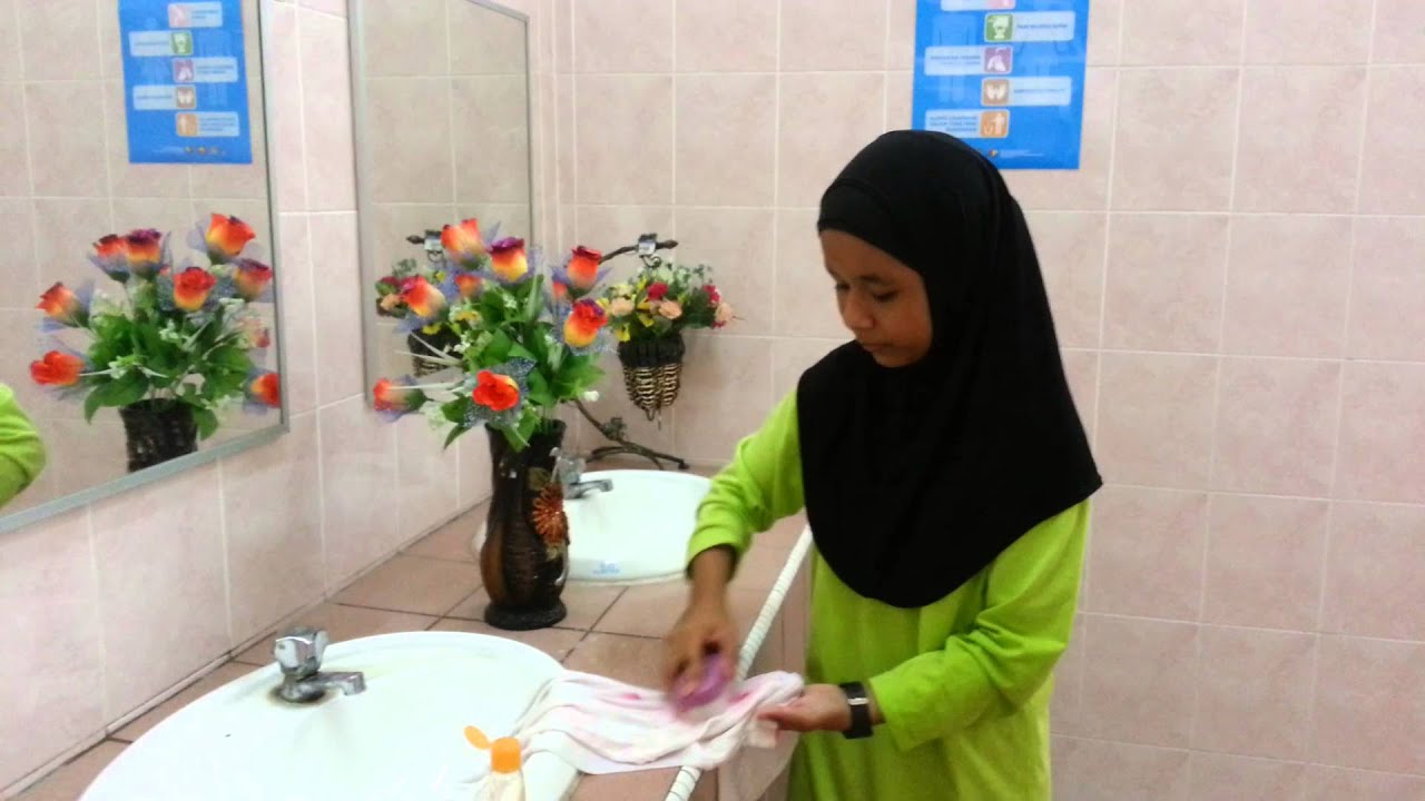 NAJIS MUTAWASSITAH - YouTube