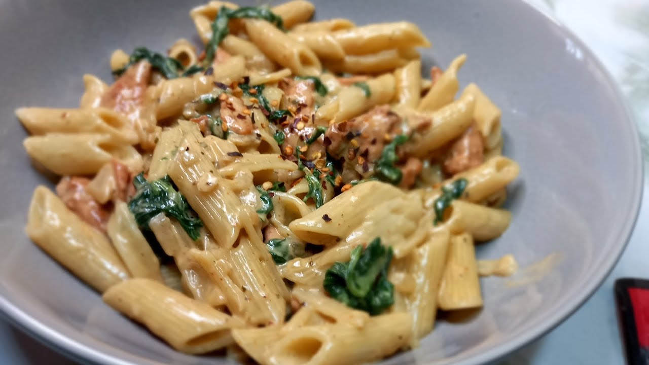 How To Make Delicious Chicken and Garlic Pasta| Mid-week Meals @Ayis ...