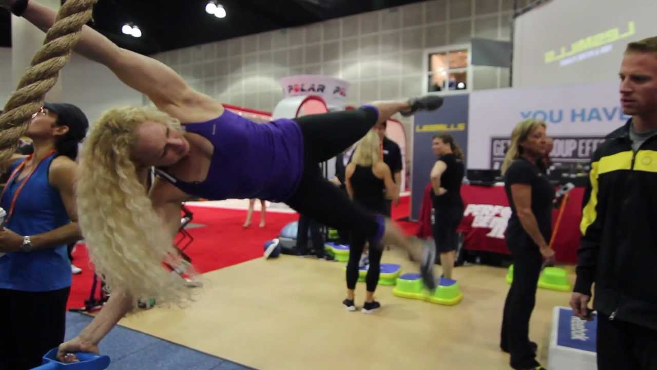 Learn to do the Human Flag exercise on MoveStrong - YouTube