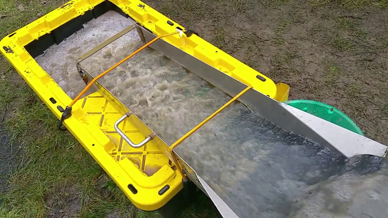 Oregon beach GOLD mining trip (Part 1) - YouTube