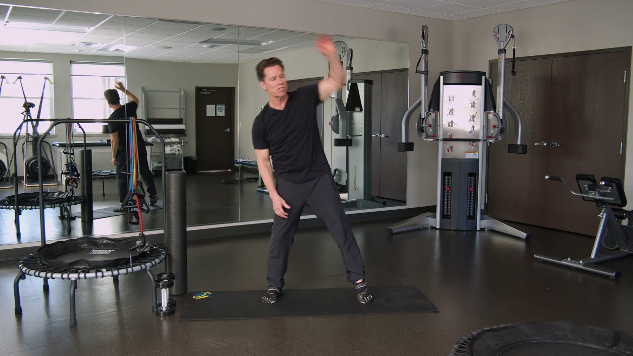 15-Minute Strength Training Shoulders, Arms, and Core - YouTube