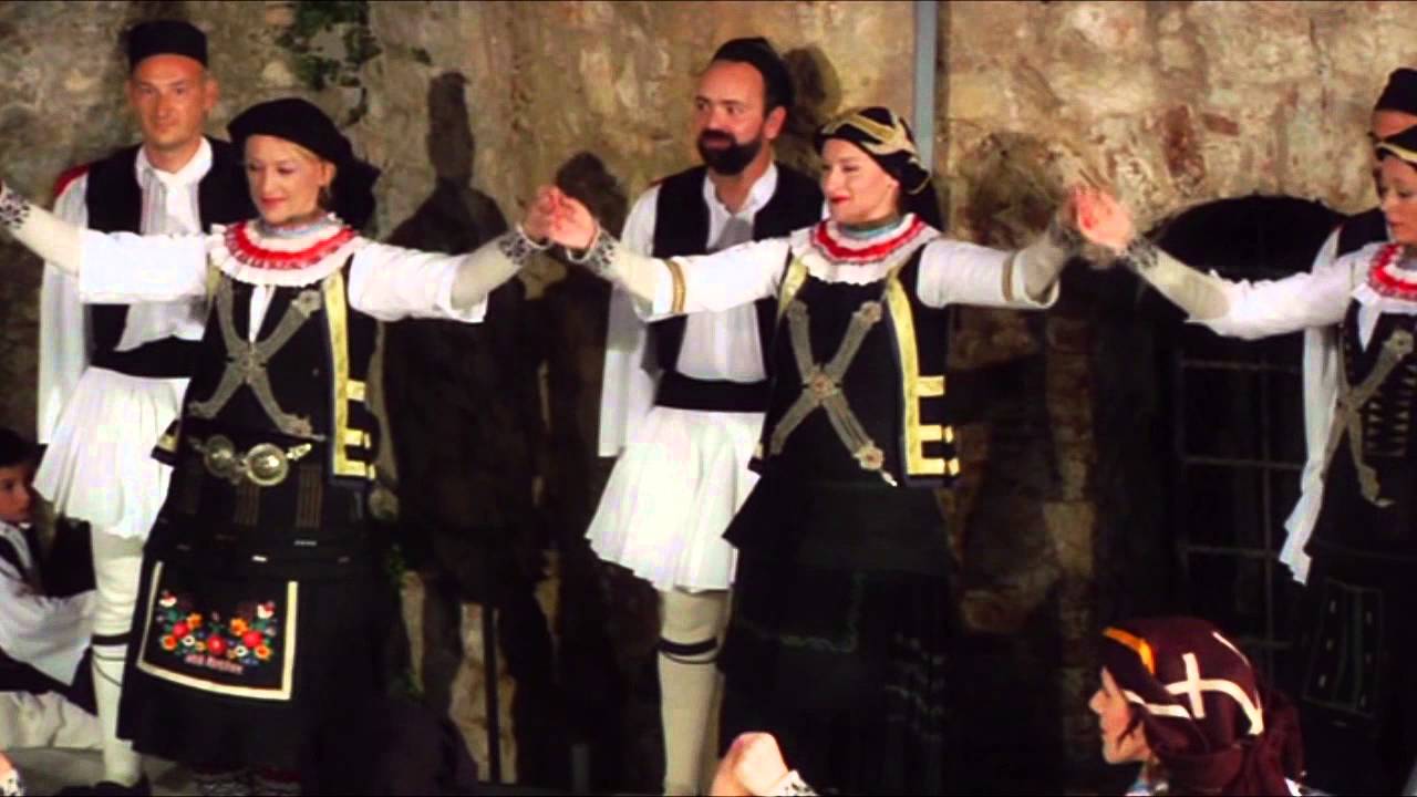 ΜΑΚΡΥΓΙΑΝΝΗΣ - ΑΡΤΑ "Τριανταφυλλιά" (Σαρακατσάνικοι Χοροί) - Κάστρο ...