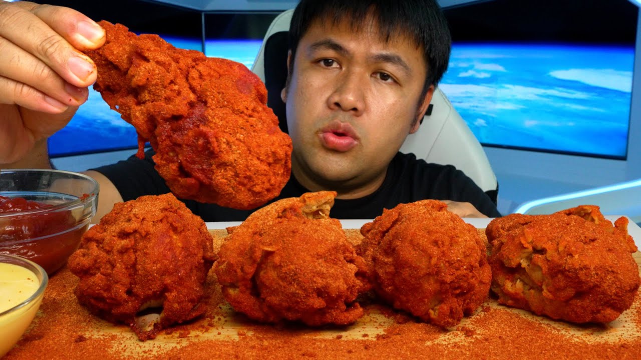 ไก่ทอดต้มยำพริกเผ็ดเกาหลี ชีสซอสฉ่ำๆ BANKII Mukbang Spaceship - YouTube