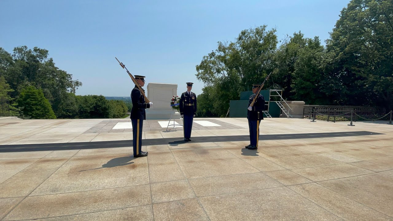 Changing of the Guard at the Tomb of the Unknown Soldier 2023 - YouTube