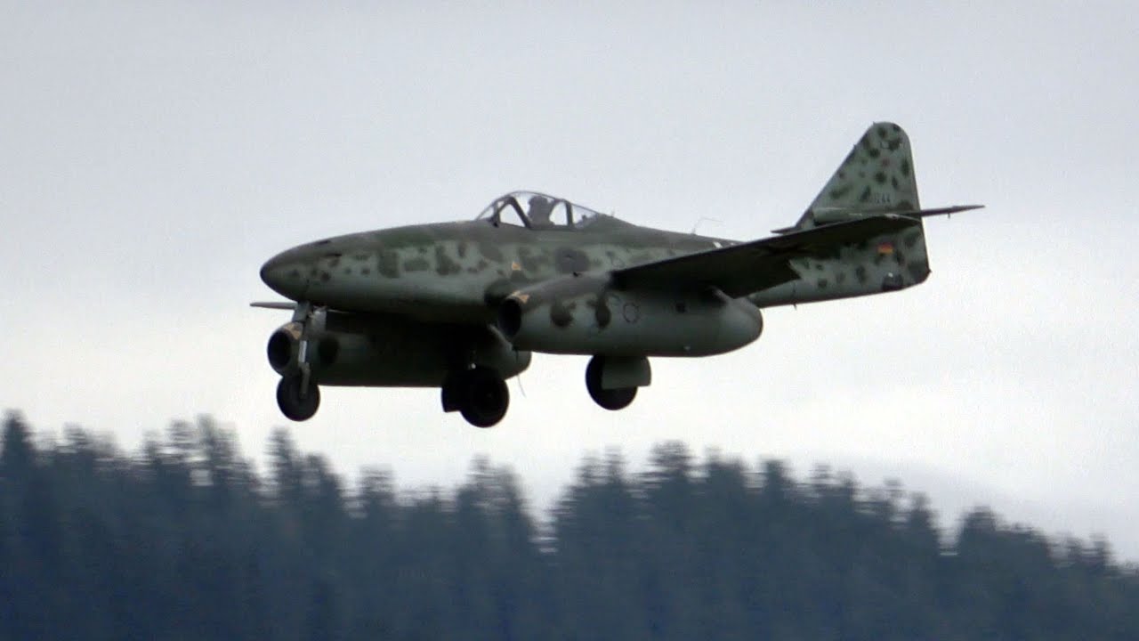 4Kᵁᴴᴰ AIRPOWER 2022 Messerschmitt Me 262 Flying Display - YouTube